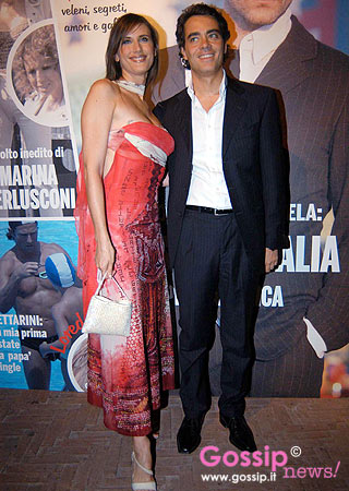 Party Novella 2000 Roma - Foto e Gossip by Gossip News