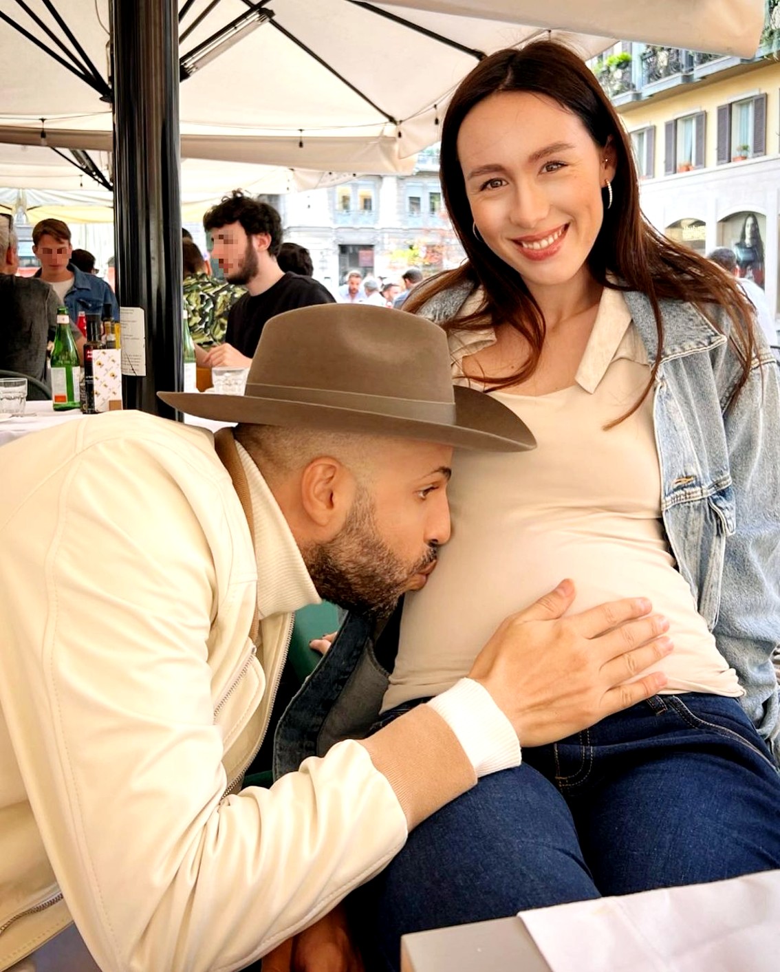 Il pancione di Aurora Ramazzotti cresce a vista d’occhio! Nuova foto ...